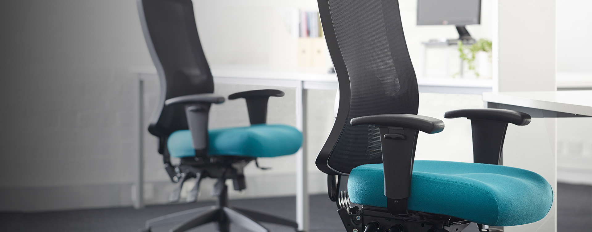 Desk Chairs for every type of sitting - Buro Seating